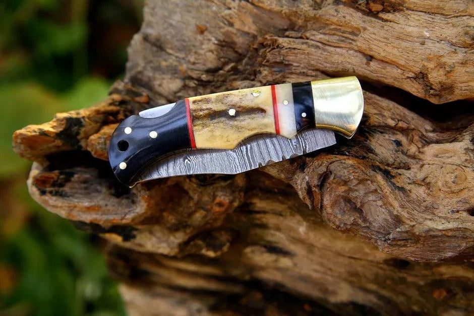 Damascus Folding Knives – Ragnar Armoury