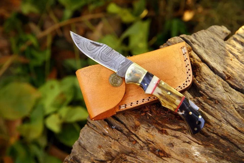 High-Quality Damascus Steel EDC Pocket Knife-Black horn With stag Handle – Ragnar Armoury